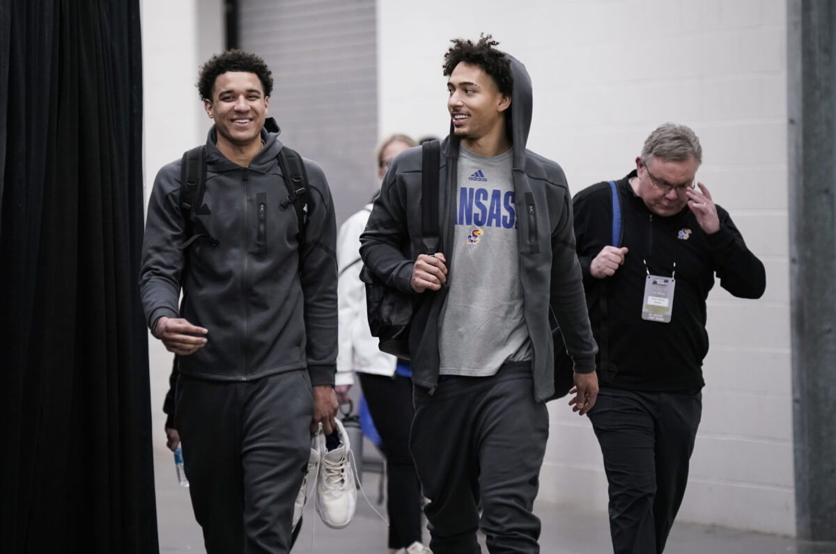 KU guard Kevin McCullar Jr. pain free and ready to roll for top-seeded ...